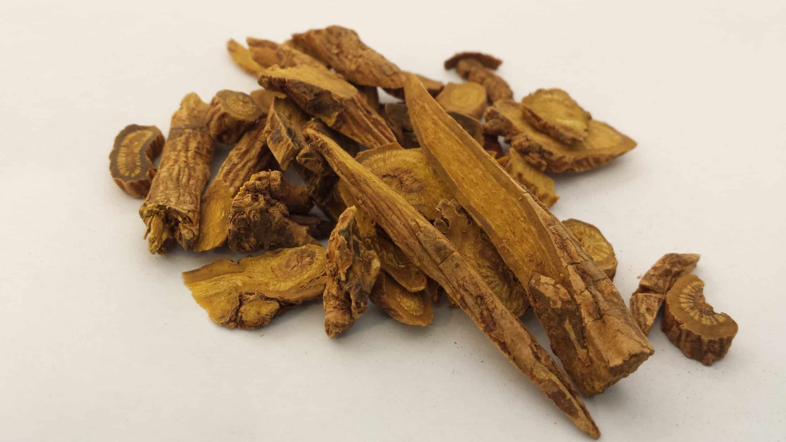 HUANG QIN | סקוטלריה סינית